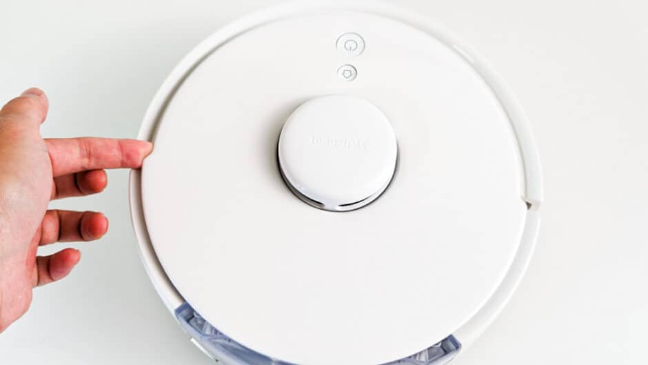 SwitchBot K10+レビュー。直径25cm日本向けに最適化された超小型ロボット掃除機 | OKINAlog