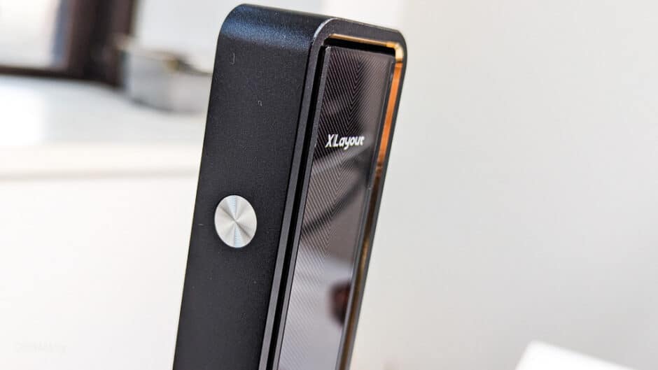 X-Layout「X-Arm」レビュー。8,000円おしゃれアームスタンドでスマホを宙に浮かせて目線の高さに | OKINAlog